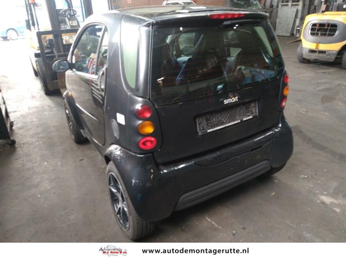 Smart City-Coupé 0.6 Turbo i.c. Smart&Pulse Épave (1999, Noir)