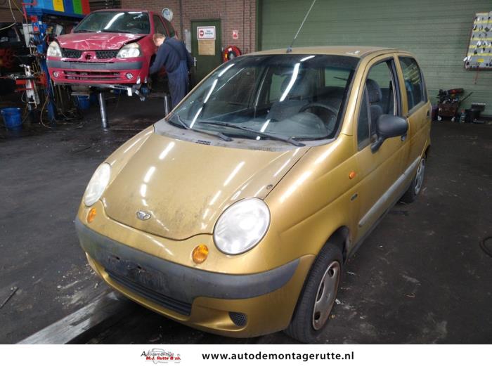 Daewoo Matiz 0.8 S,SE Salvage vehicle (2002, Yellow)