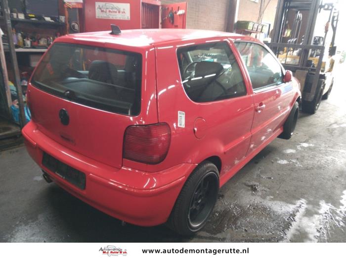 Volkswagen Polo III 1.4 Salvage vehicle (2000, Red)