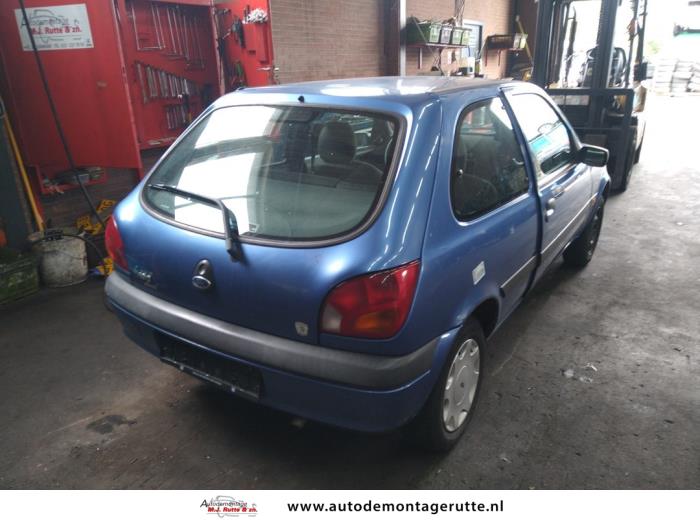 Ford Fiesta 4 1.3i Salvage vehicle (2002, Blue)