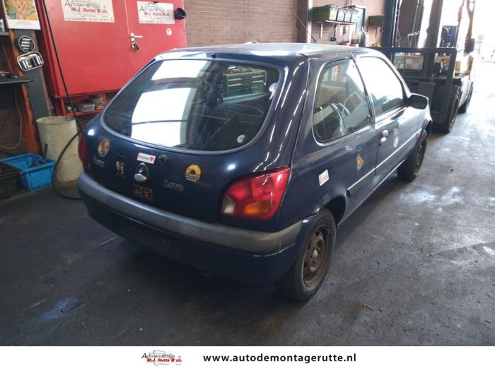 Ford Fiesta 4 1.3i Salvage vehicle (2002, Blue)