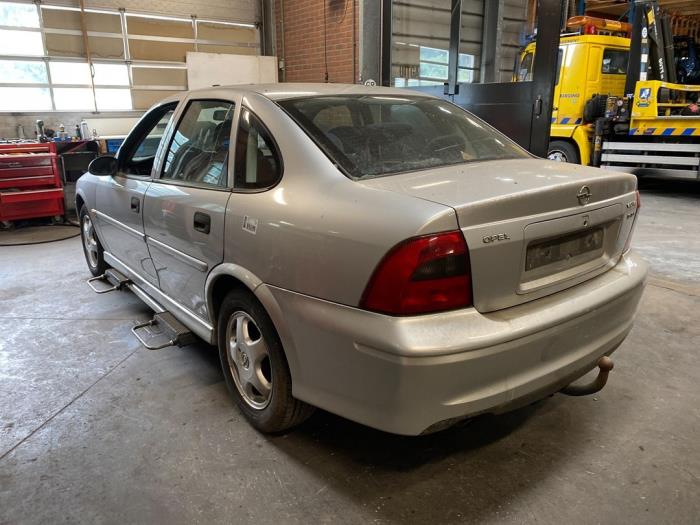 Opel Vectra B 1.6 16V Ecotec Salvage vehicle (2000, Gray)