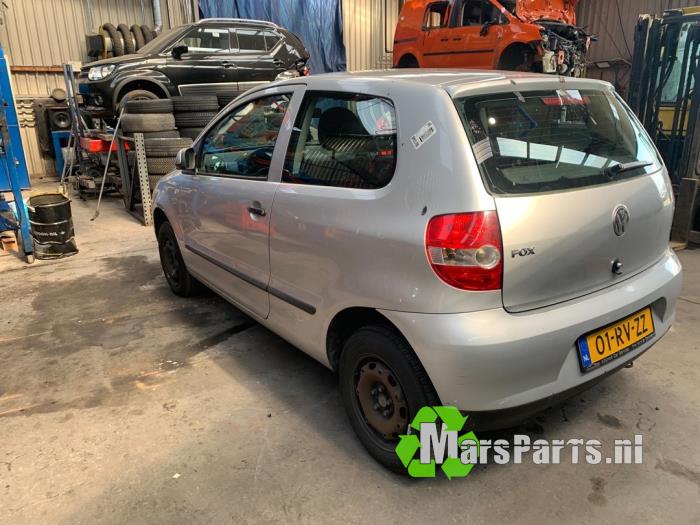 Volkswagen Fox 1.2 Salvage vehicle (2005, Gray)