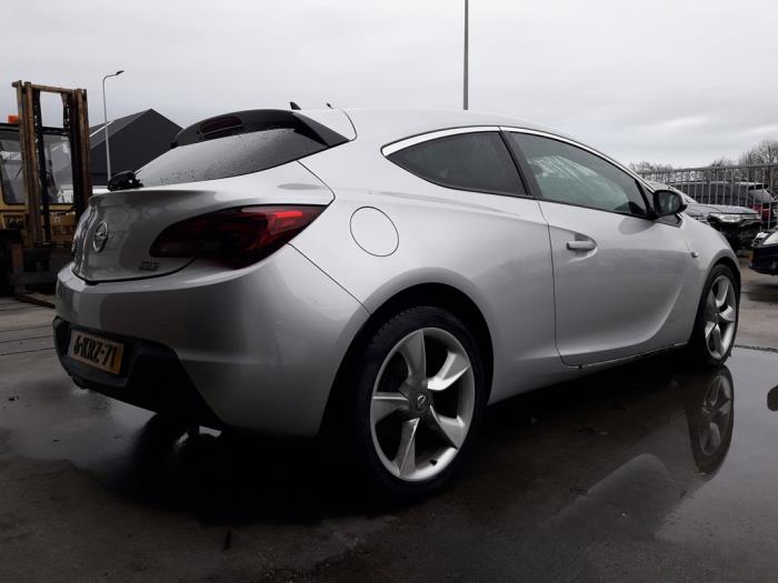 Opel Astra J GTC 1.4 Turbo 16V ecoFLEX 140 Salvage vehicle (2013, Gray)