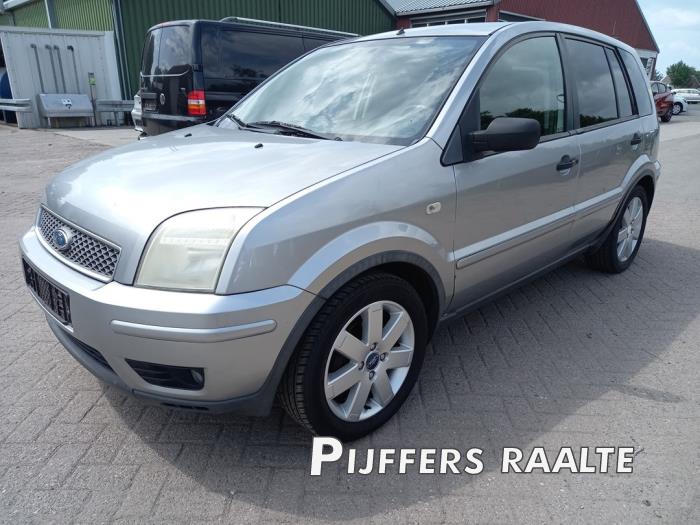 Ford Fusion 1.4 16V Salvage vehicle (2004, Gray)