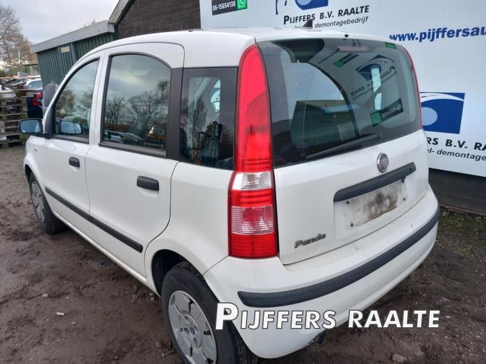 Fiat Panda 1.2 Fire Épave (2009, Blanc) Pijffers B.V. Raalte