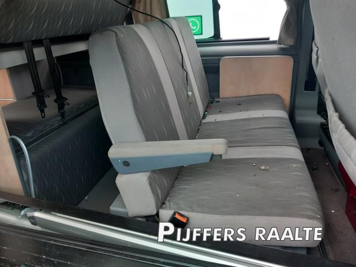 Ford Transit 2.2 TDCi 16V Schrottauto (2008, Rot)