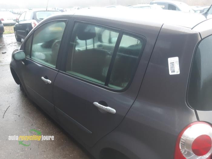 Renault Modus/Grand Modus 1.5 dCi 85 Salvage vehicle (2006, Brown)