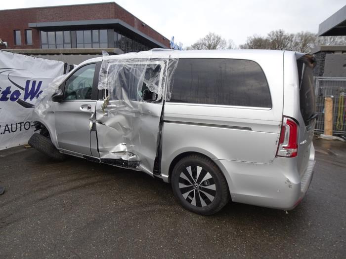 Mercedes EQV EQV 300 Salvage vehicle (2021, Gray)