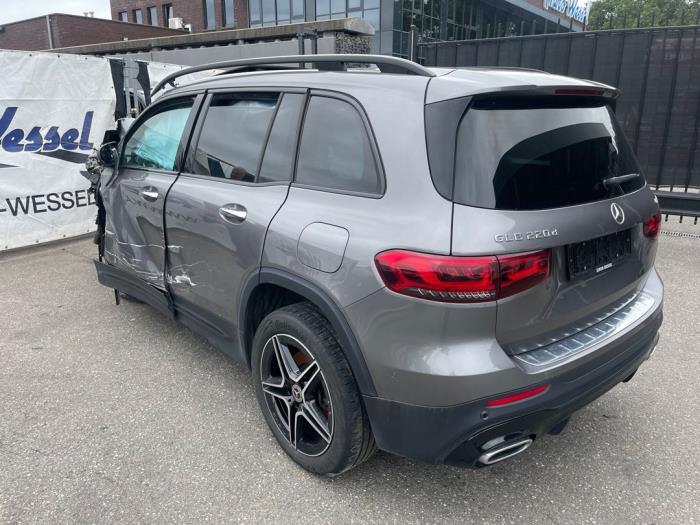 Mercedes GLB 2.0 GLB-220d 4-Matic Salvage vehicle (2021)