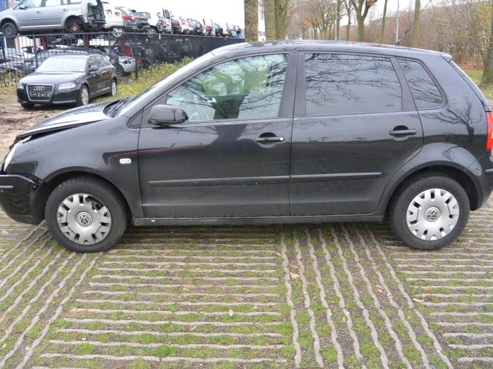 Volkswagen Polo IV 1.9 SDI Salvage vehicle (2004, Black)