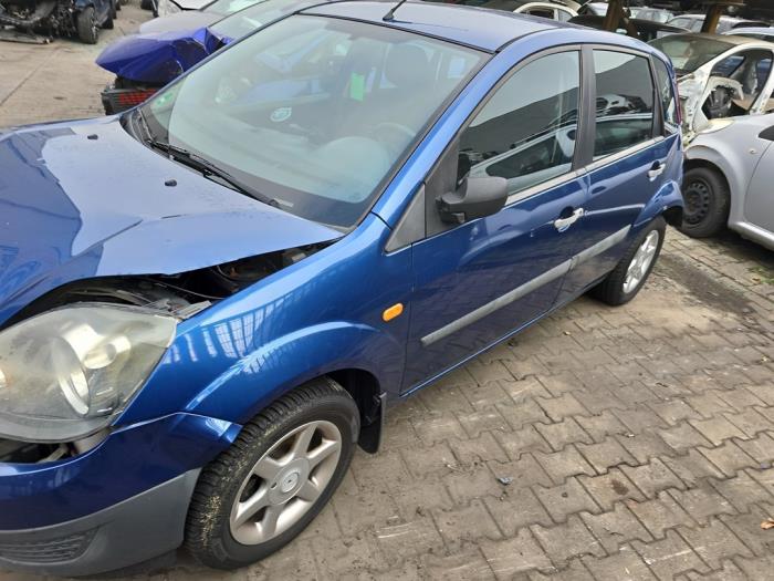 Ford Fiesta 5 1.3 Salvage vehicle (2008, Blue)