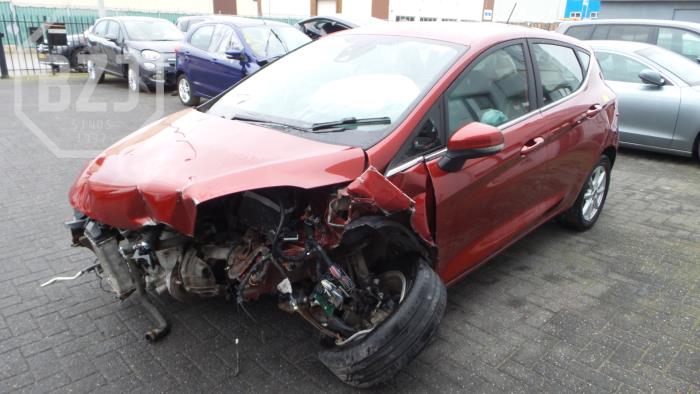 Ford Fiesta Salvage vehicle (2017, RUBY) BZJ b.v.