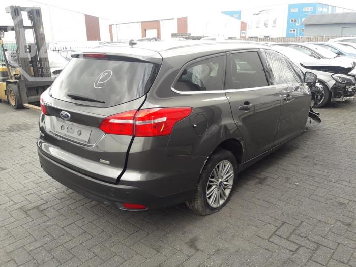 Ford Focus III Wagon 1.0 Ti-VCT EcoBoost 12V 140 Vehículo de desguace ...