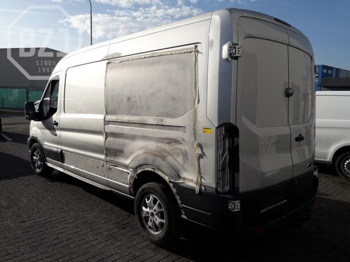 Ford Transit 2.0 TDCi 16V Eco Blue 130 Salvage vehicle (2018, Metallic ...