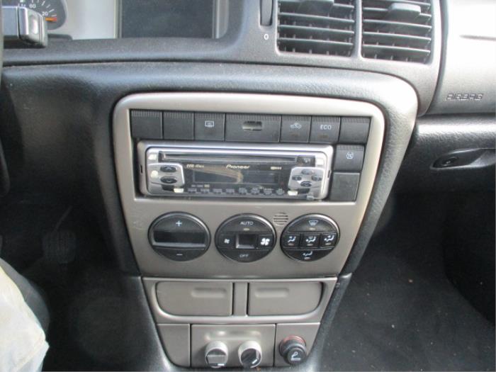 Opel Vectra B 2.0 16V Ecotec Salvage vehicle (1999, Black)