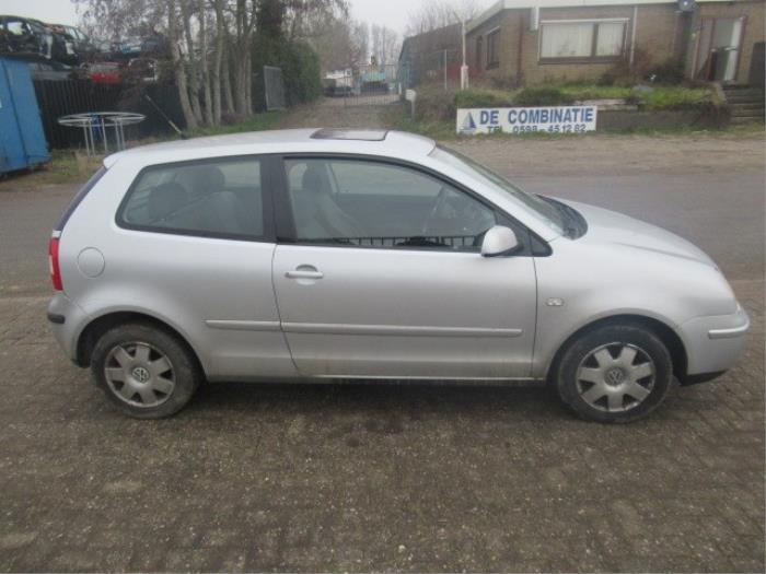 Volkswagen Polo IV 1.4 16V Salvage vehicle (2002, Gray)
