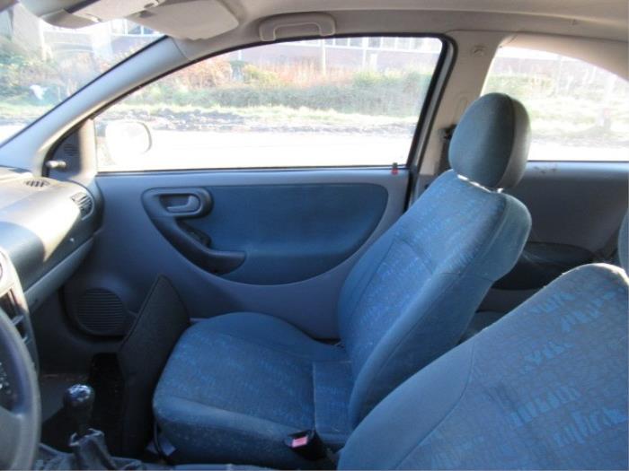 Opel Corsa C 1.2 16V Salvage vehicle (2001, Blue)