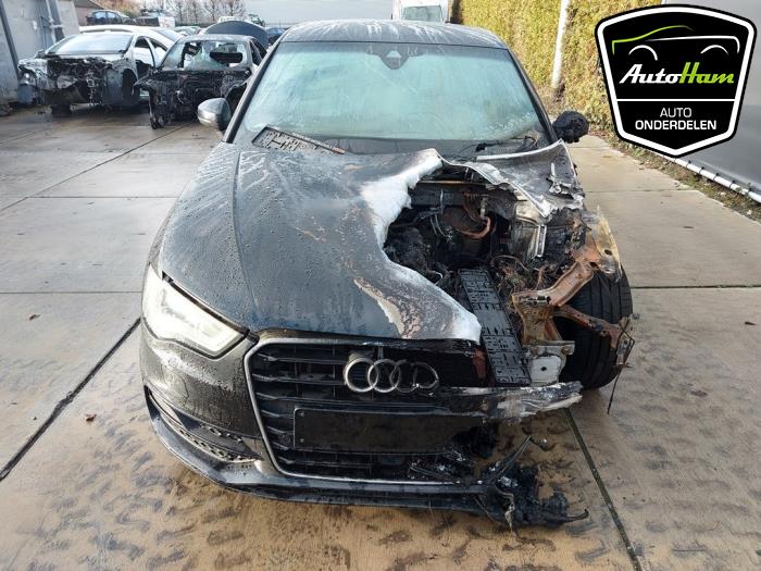 Audi A3 Sportback 1.4 16V g-tron Salvage vehicle (2014, Black)