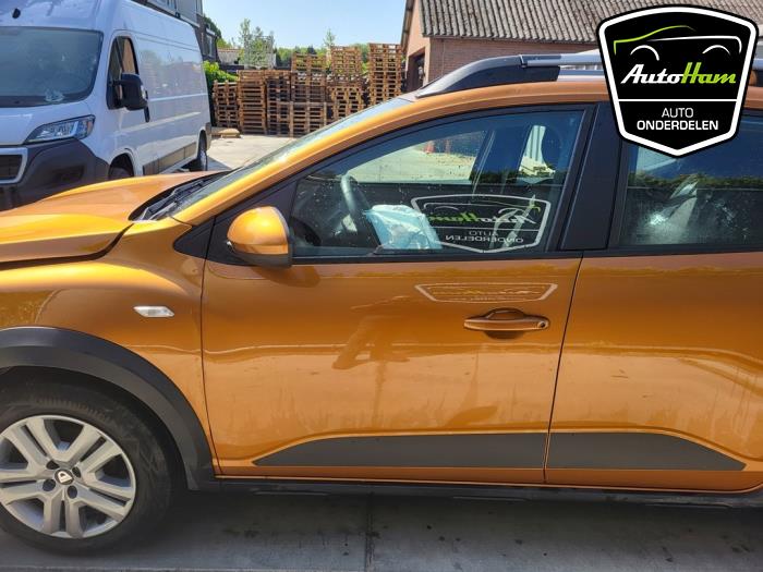 Dacia Sandero III 1.0 TCe 90 12V Épave (2021, Orange) AutoHam