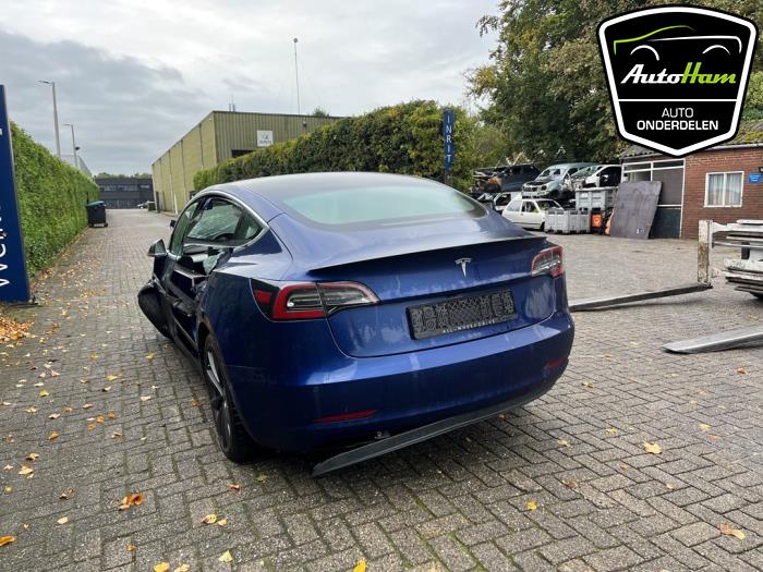 Tesla Model 3 EV AWD Salvage vehicle (2020) AutoHam