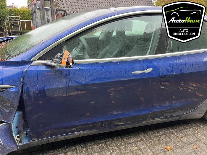 Tesla Model 3 EV AWD Salvage vehicle (2020, Blue) AutoHam