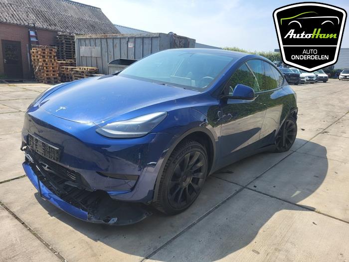 Tesla Model Y Salvage vehicle (2023, Blue) AutoHam