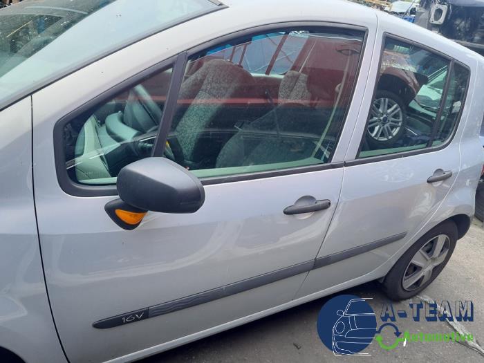 Renault Modus/Grand Modus 1.2 16V Salvage vehicle (2005, Gray)