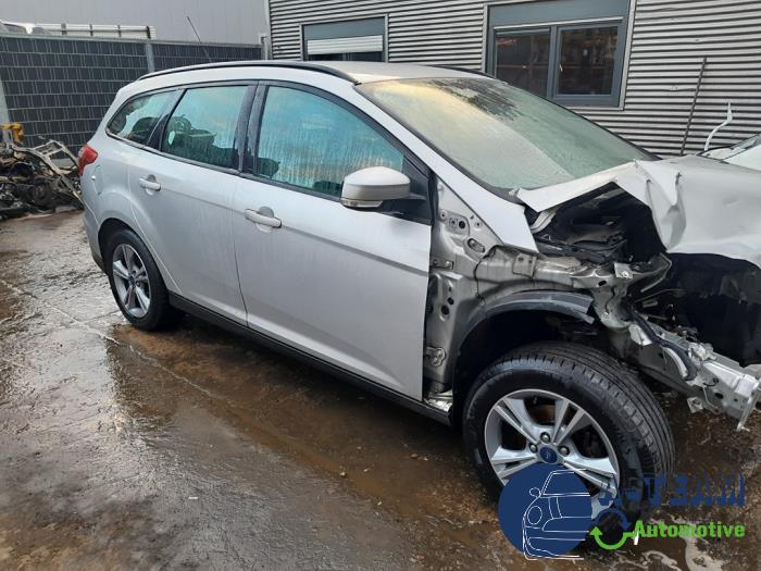 Ford Focus III Wagon 1.0 Ti-VCT EcoBoost 12V 125 Salvage vehicle (2014 ...