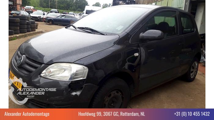 Volkswagen Fox 1.4 16V Salvage vehicle (2006, Gray)