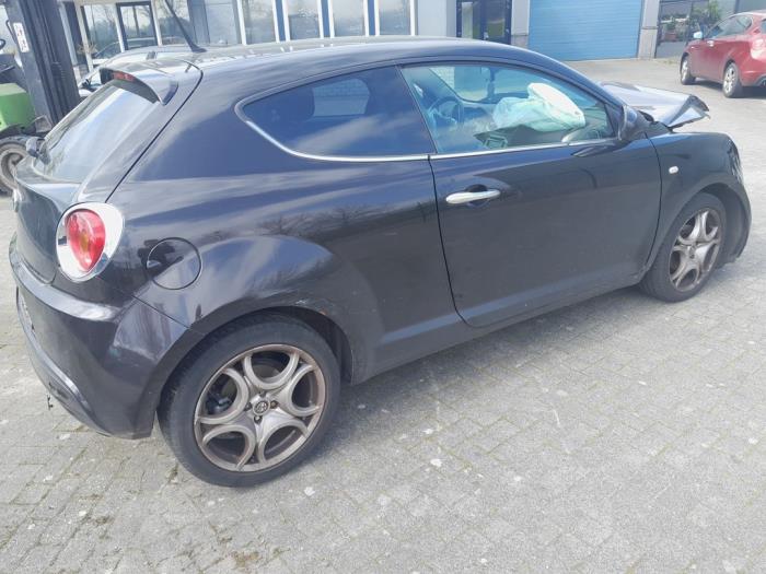 Alfa Romeo MiTo 1.4 16V Salvage vehicle (2010, Metallic, Black)