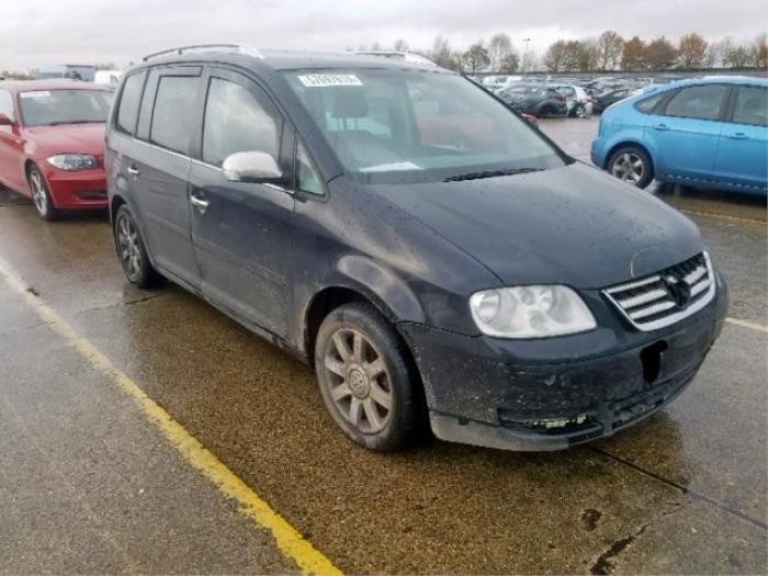 Volkswagen Touran 2.0 TDI 16V 140 Damaged vehicle (2006, Black)