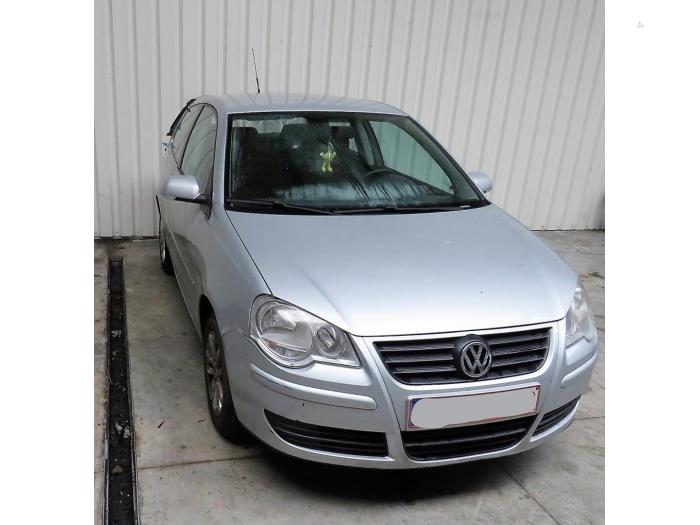 Volkswagen Polo IV 1.2 Salvage vehicle (2007, Metallic, Silver)