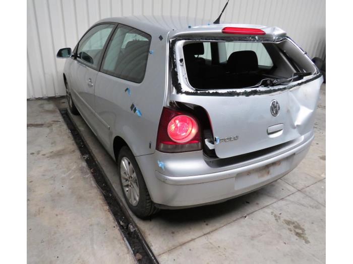 Volkswagen Polo IV 1.2 Salvage vehicle (2007, Metallic, Silver)