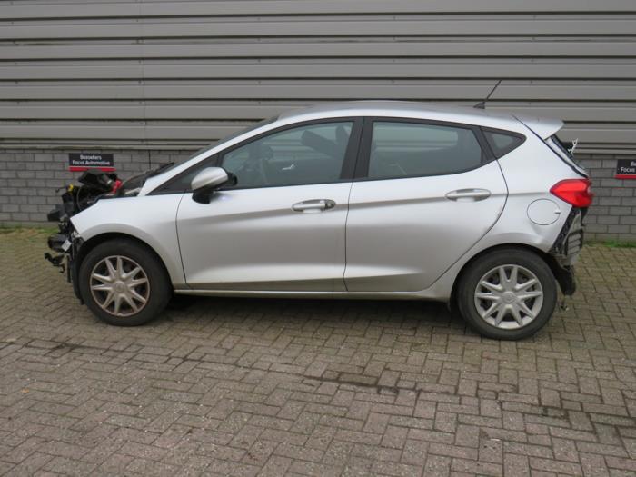 Ford Fiesta VIII 1.1 Ti-VCT 12V 85 Épave (2018, Métallisé, Gris foncé ...