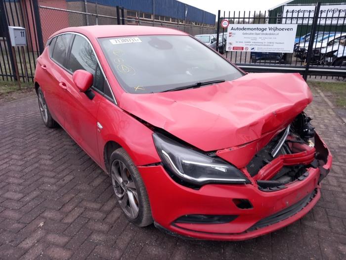 Opel Astra K 1.6 CDTI 136 16V Salvage vehicle (2016, Red)