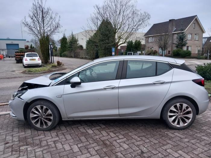 Opel Astra K 1.0 Turbo 12V Salvage vehicle (2016, Silver grey, Silver)