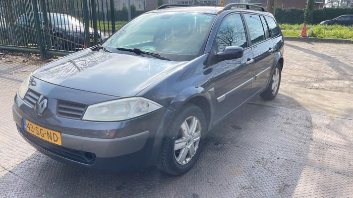 Renault Megane II Grandtour 1.6 16V Épave (2006, Gris)