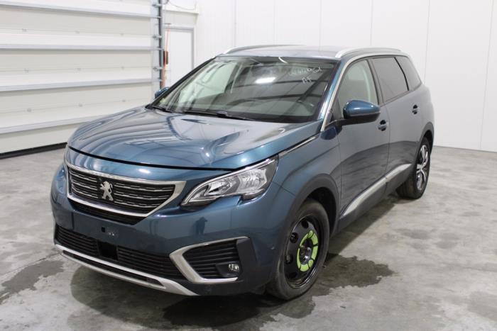 Peugeot 5008 II 1.6 BlueHDi 115 Vehículo de desguace (2017, Verde)