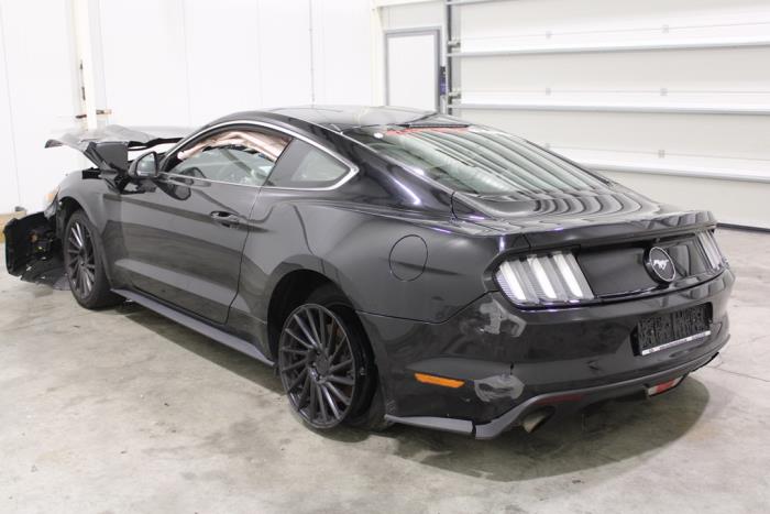Ford Usa Mustang VI Fastback 2.3 EcoBoost 16V Salvage vehicle (2015, Black)