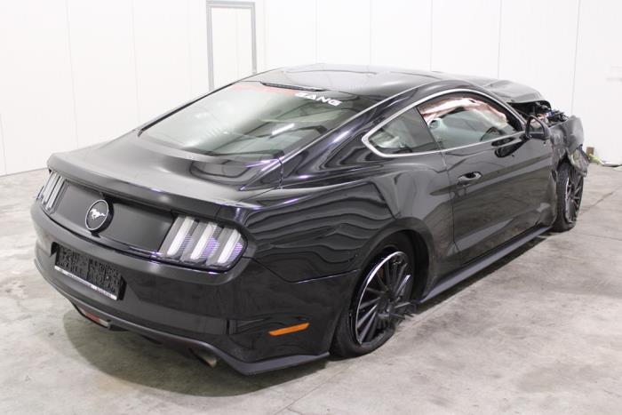 Ford Usa Mustang VI Fastback 2.3 EcoBoost 16V Salvage vehicle (2015, Black)