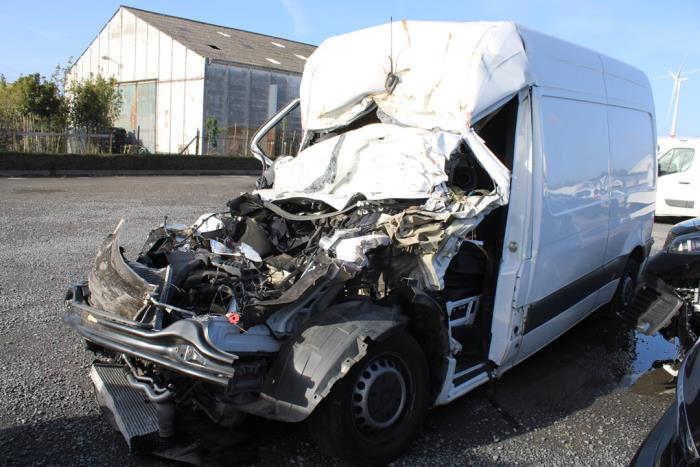 Mercedes Sprinter 3t 214 CDI 2.1 D Salvage vehicle (2019, White)