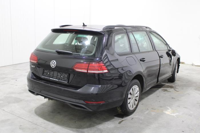 Volkswagen Golf VII Variant 1.6 TDI BMT 16V Épave (2018, Noir)