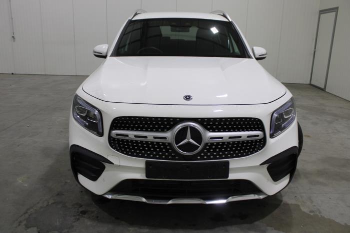 Mercedes GLB 2.0 GLB-200d Salvage vehicle (2020, White)