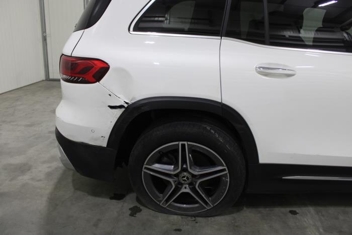 Mercedes GLB 2.0 GLB-200d Salvage vehicle (2020, White)