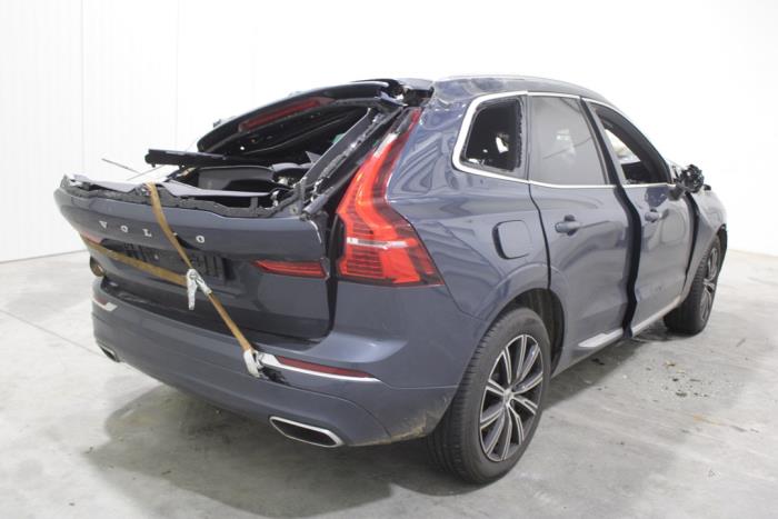 Volvo XC60 II 2.0 D3 16V Salvage vehicle (2019, Blue)