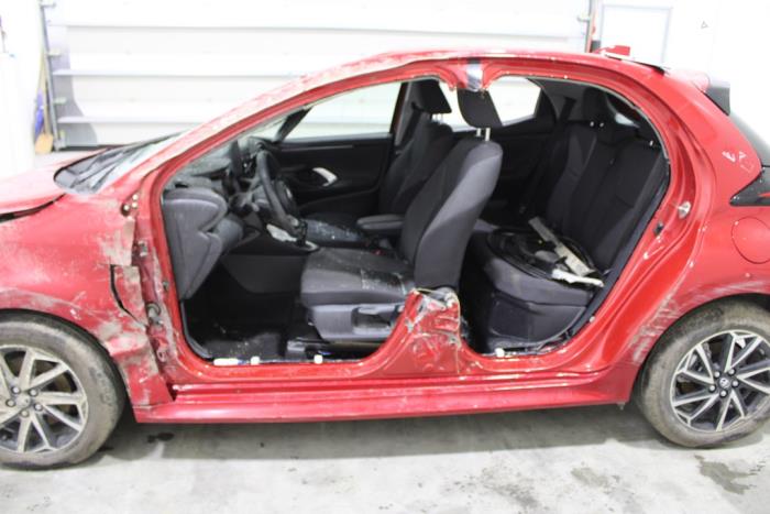 Toyota Yaris IV 1.5 12V Hybrid Salvage vehicle (2023, Red)