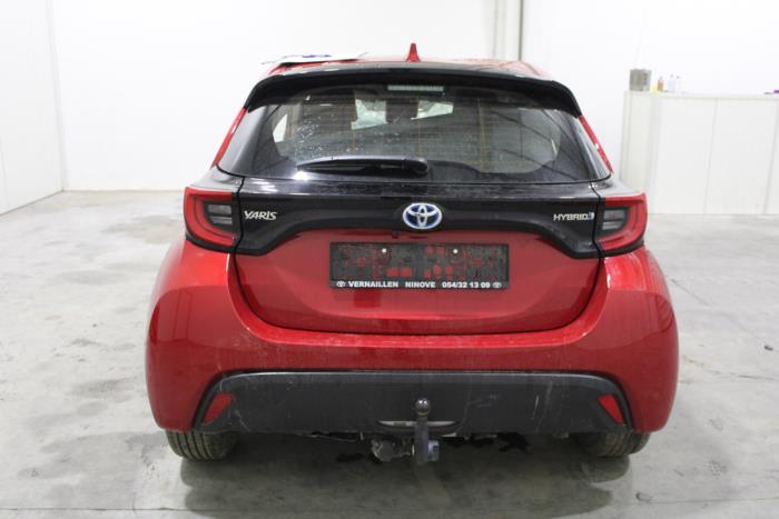 Toyota Yaris IV 1.5 12V Hybrid Salvage vehicle (2023, Red)