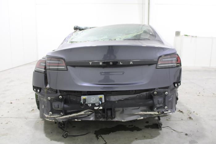 Tesla Model S Dual Motor AWD, Long Range Salvage vehicle (2023, Gray)