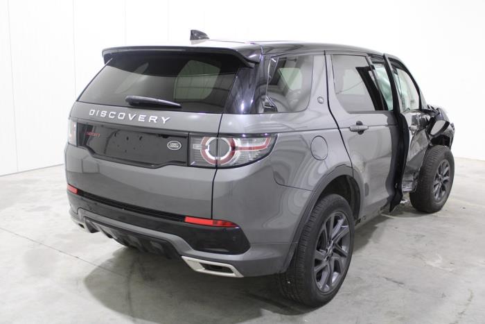 Landrover Discovery Sport 2.0 TD4 150 16V Salvage vehicle (2017, Gray)